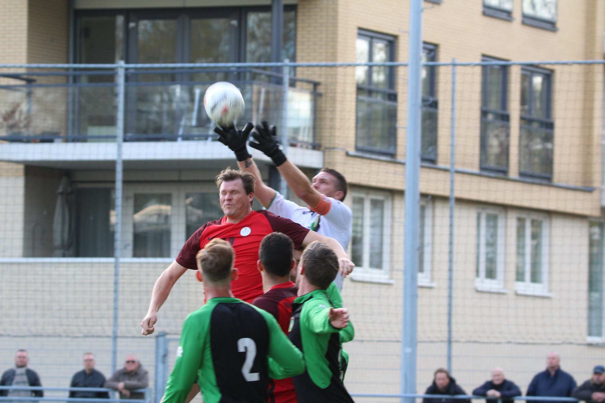Rogier tegen DUNO - De Haagse Voetbalhistorie